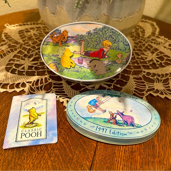 Disney | Art | Classic Pooh Pin Tin Set 997 Edition Disney Store Pins ...